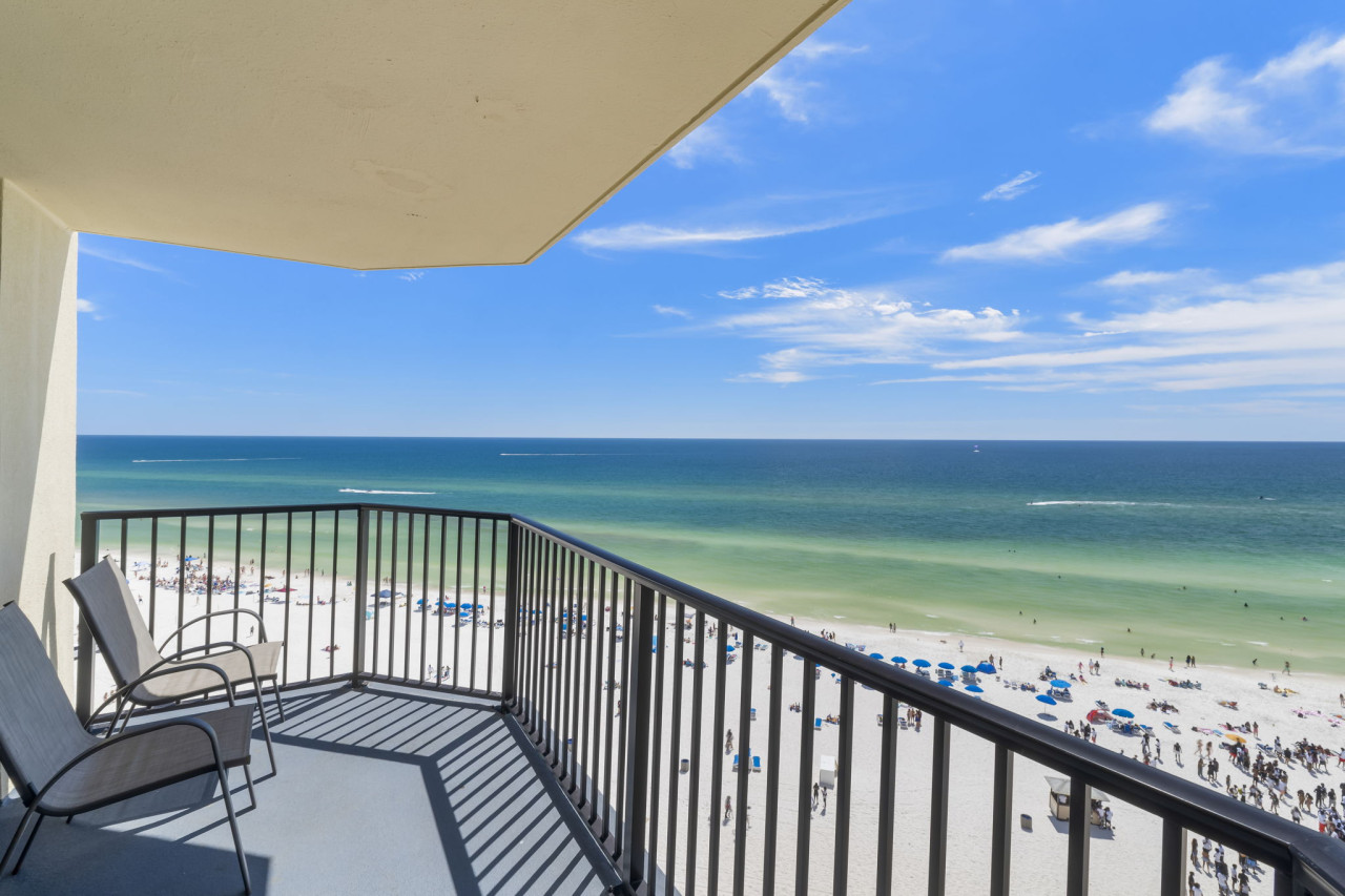 Sunbird Resort! Awe-inspiring Views Throughout! - Dolce Vita Getaways